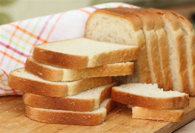 5 Tasty Dishes You Can Prepare Using Leftover Bread Crusts ...